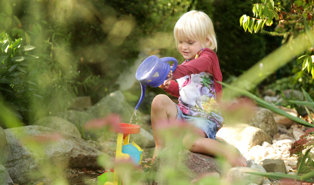 Wasserspiele mit Kindern im Garten - Ideen von Heike Klaas aus Lüdinghausen